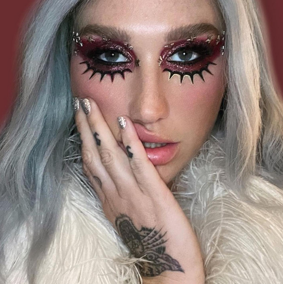 Lit Colours | Loose Glitter Makeup – Lit Cosmetics